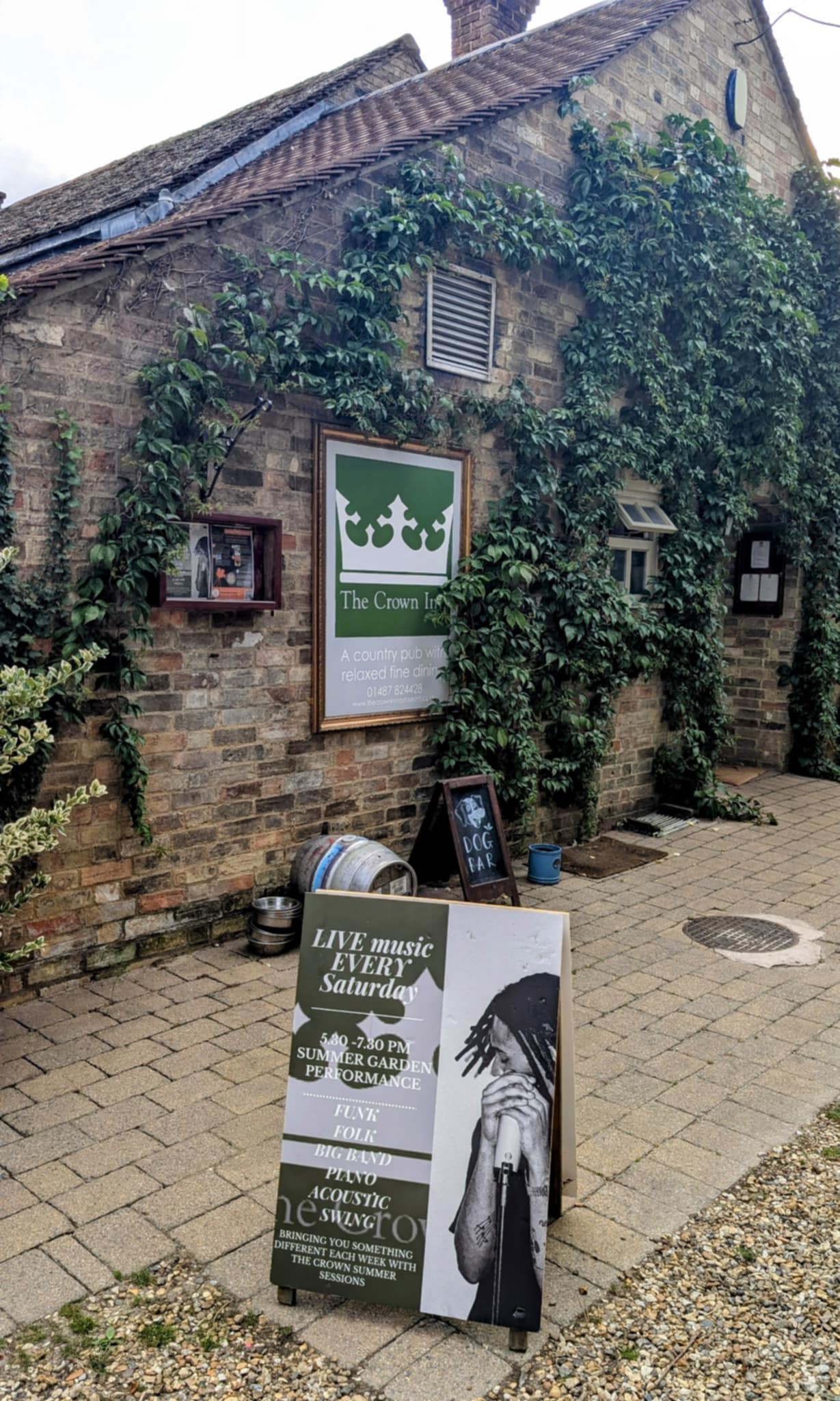 The Crown Inn, Broughton - The Cambridge Foodies